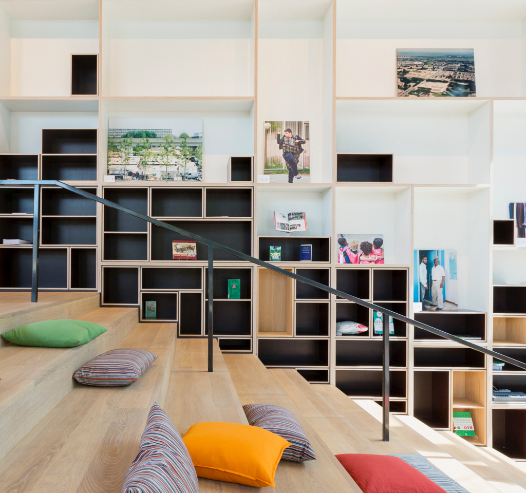 OBA Bijlmerplein - includi